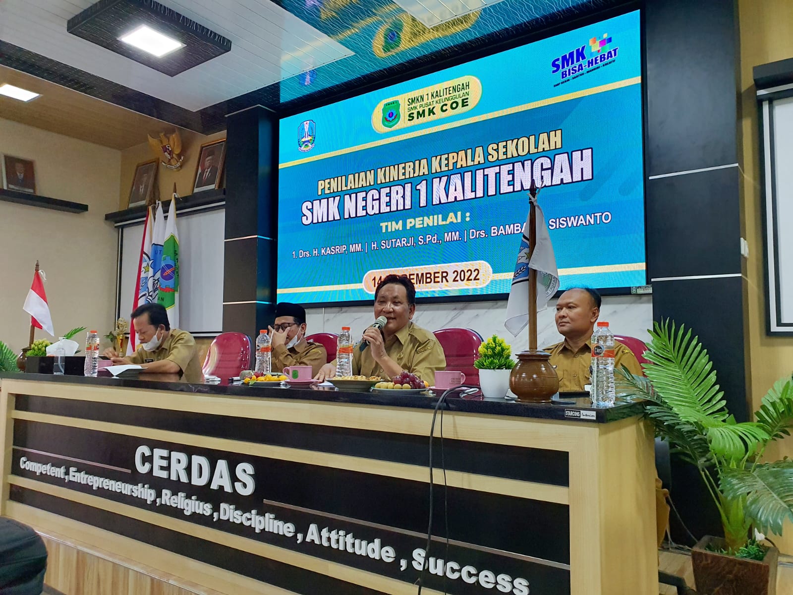 PENILAIAN KINERJA KEPALA SEKOLAH (PKKS) SMKN 1 KALITENGAH TAHUN 2022 ...